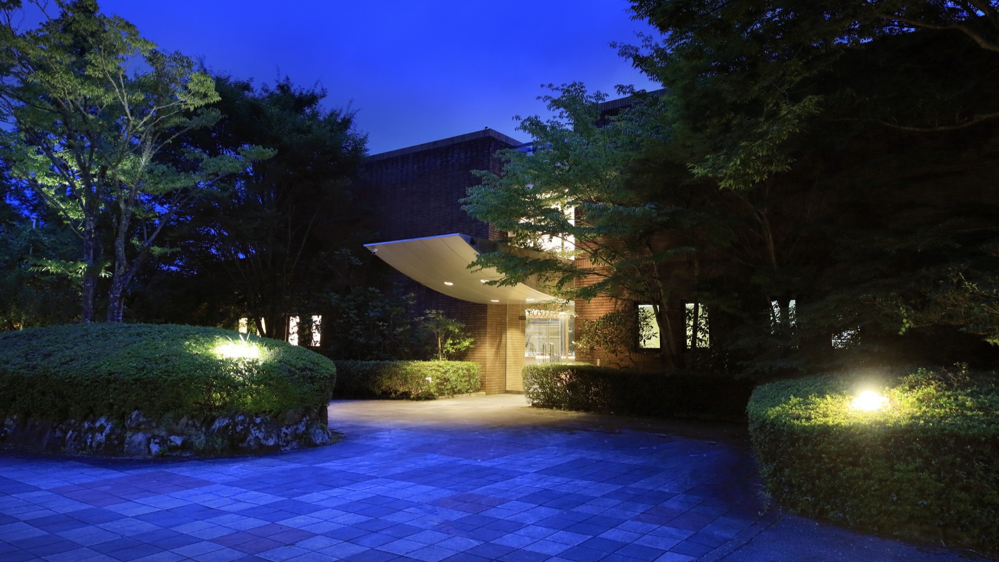 古湯温泉 佐賀風雅（2025年8月1日リブランドオープン） 【開業記念SALE】＜最大15％オフ＞奥古湯の滞在を彩る、大人のBARタイム＜特選 ...