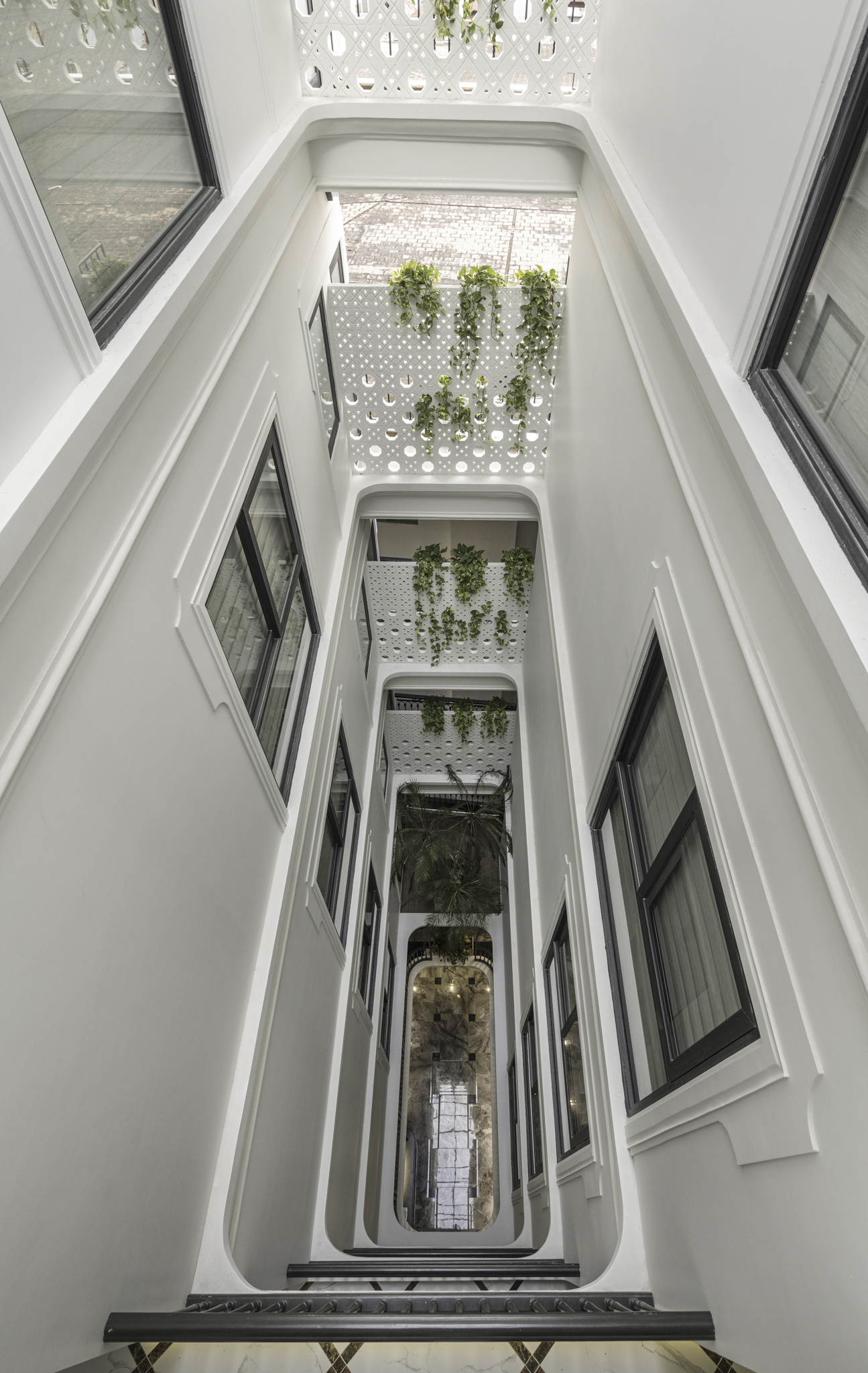 エリ リナ ホテル(ELI RINA HOTEL) 写真・動画【楽天トラベル】