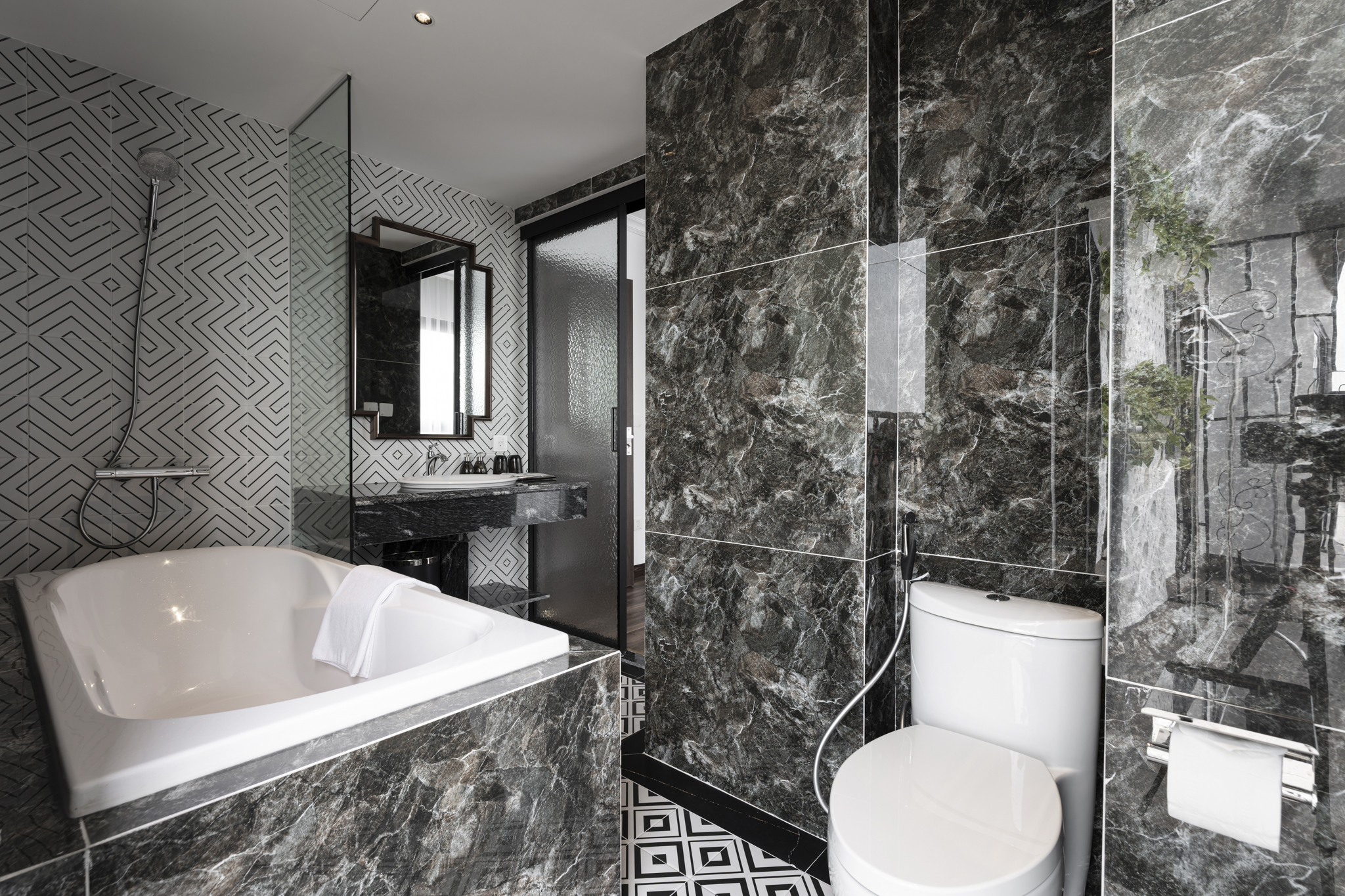 エリ リナ ホテル(ELI RINA HOTEL) 写真・動画【楽天トラベル】