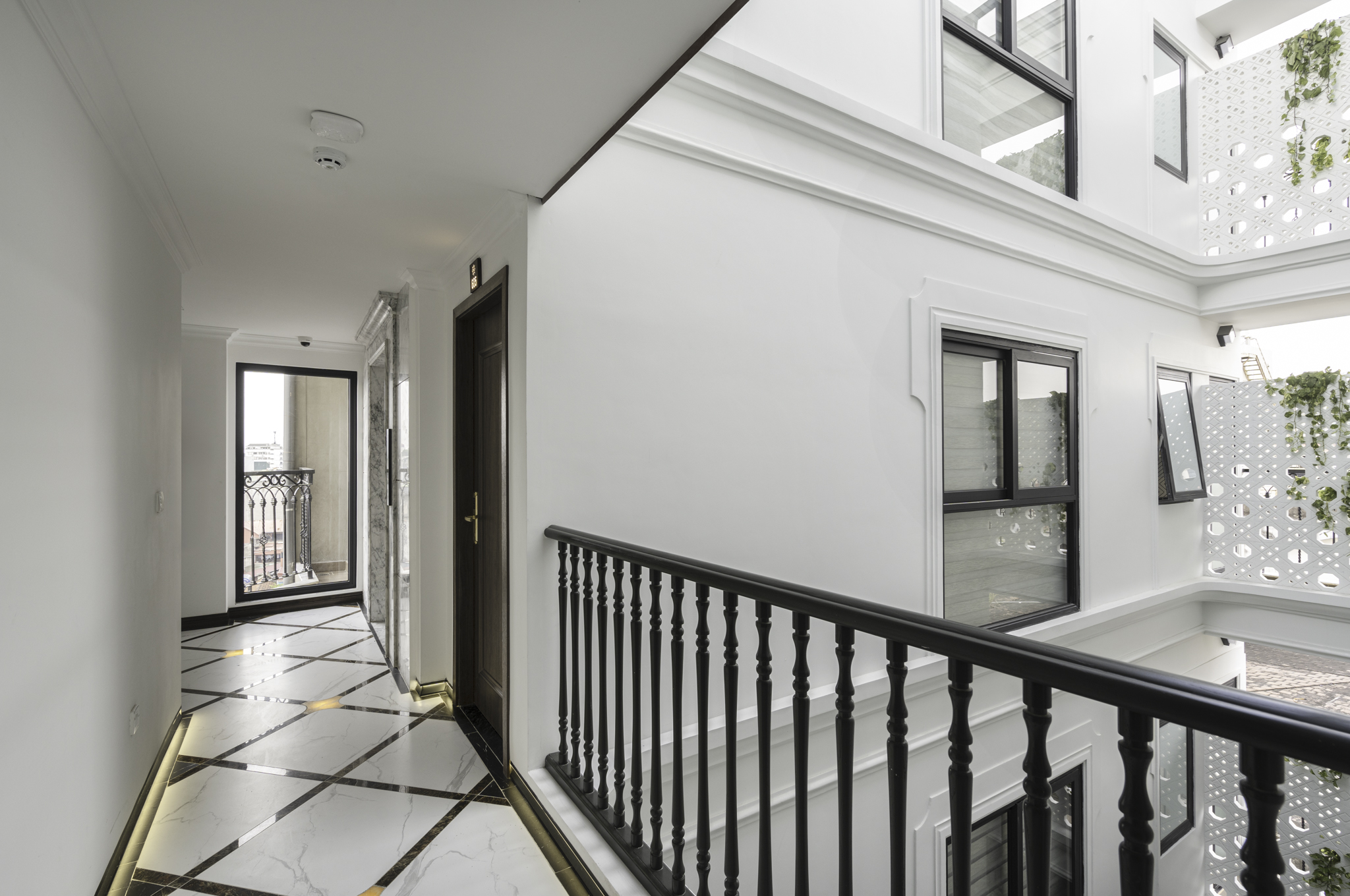 エリ リナ ホテル(ELI RINA HOTEL) 写真・動画【楽天トラベル】